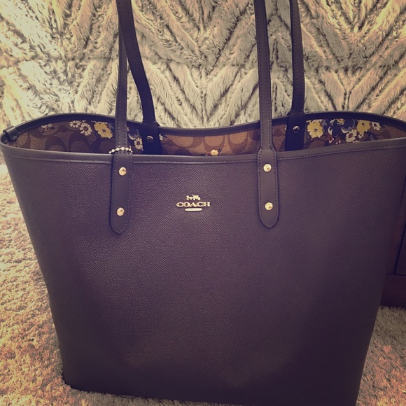 Coach | Bags | Coach Reversible City Tote Slightly Used | Poshmark